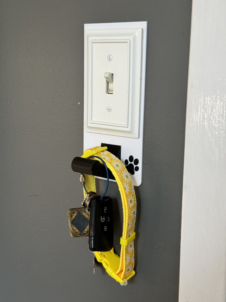 Keep Light Switch Wall Plate with Dog Leash Holder for Wall Mount